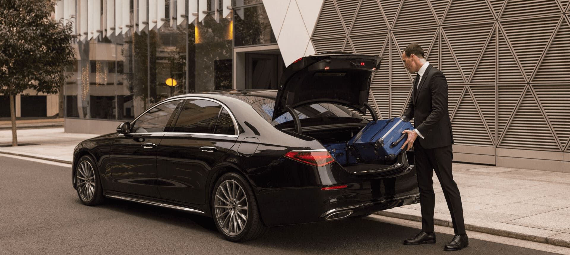 LuxLimo | Luxury Swiss Limousine Services – Limousine Service in ...